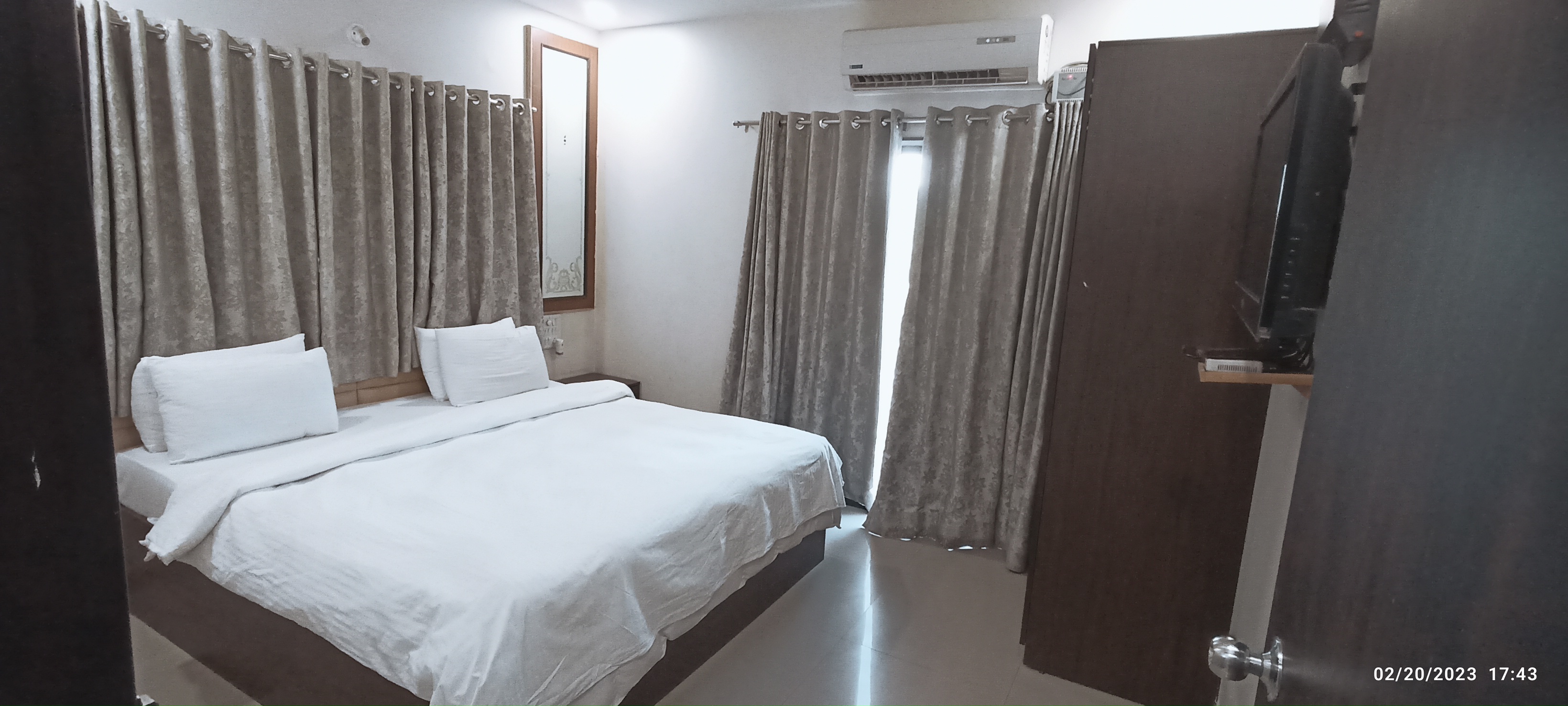 Saburi Apartments